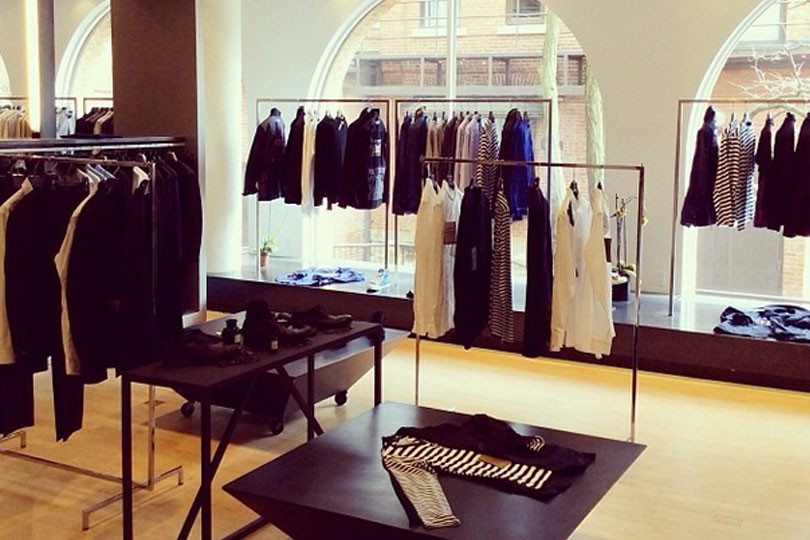 TNT York Village - Abbigliamento Uomo Donna a Toronto | ShoppingMap.it