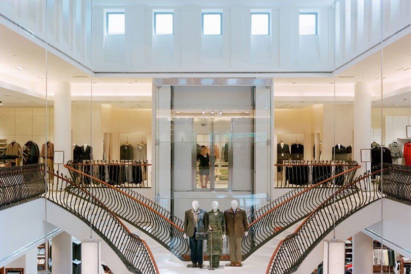 Richards - Abbigliamento Uomo Donna a Greenwich | ShoppingMap.it