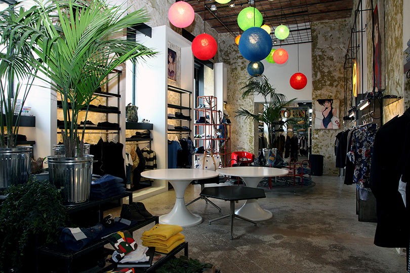 Barboni Loft - Abbigliamento Uomo Donna a Latina | ShoppingMap.it