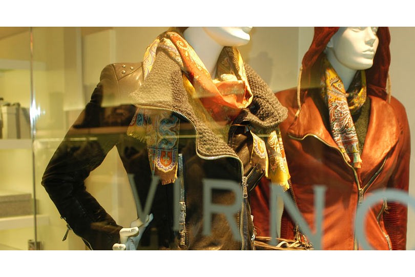 Virno Donna - Abbigliamento Uomo Donna a Cava de' Tirreni | ShoppingMap.it