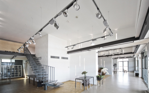 Livia Gregoretti - Showroom di abbigliamento a Milano | ShoppingMap.it